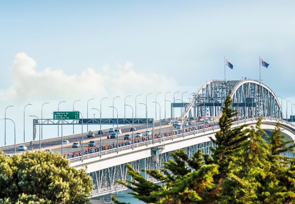 Barfoot & Thompson Auckland Marathon Off to a Flying Start With AirAsia ...